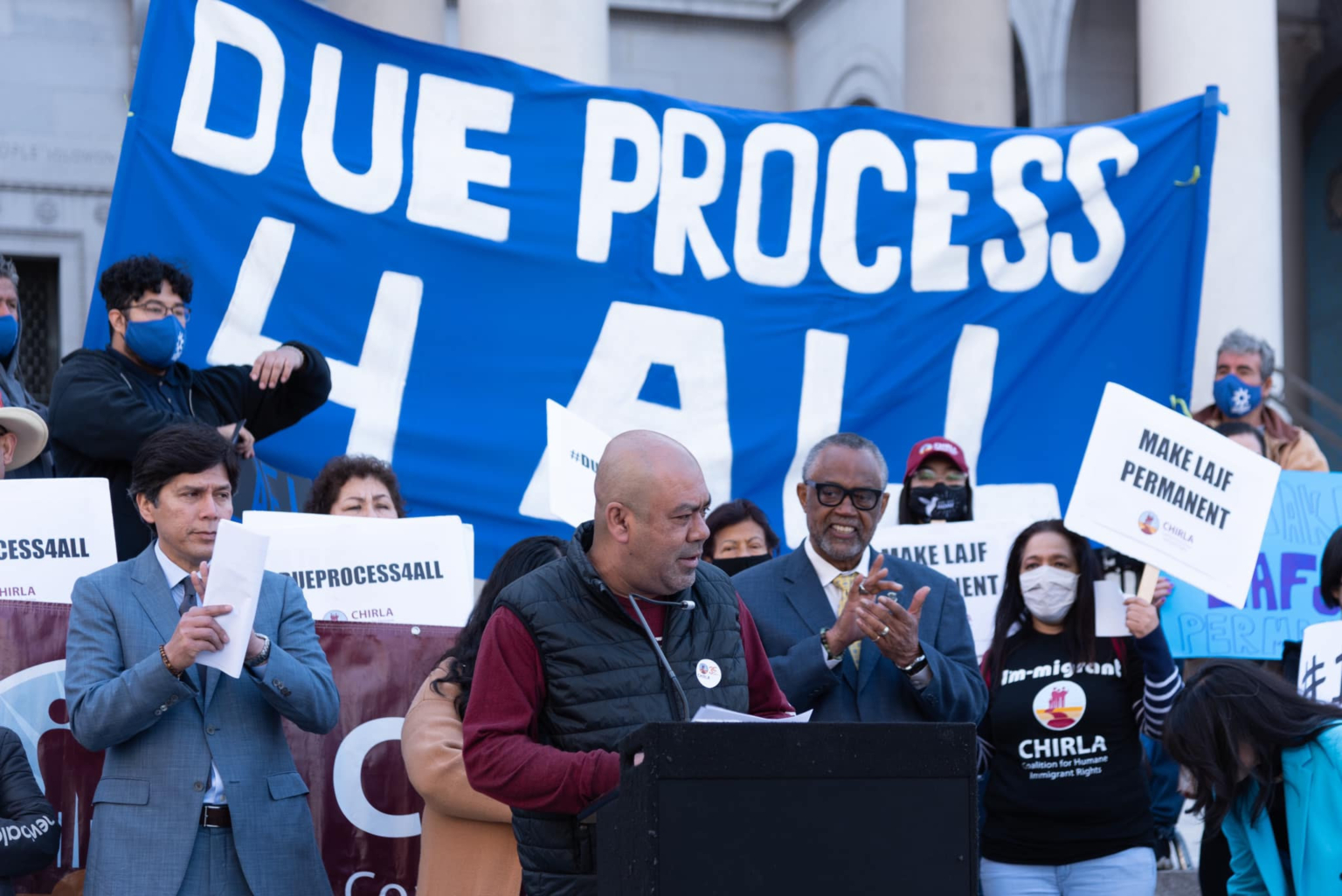 Al Día With CHIRLA: Updates on Title 42, Newsom's gas rebates, the LA ...